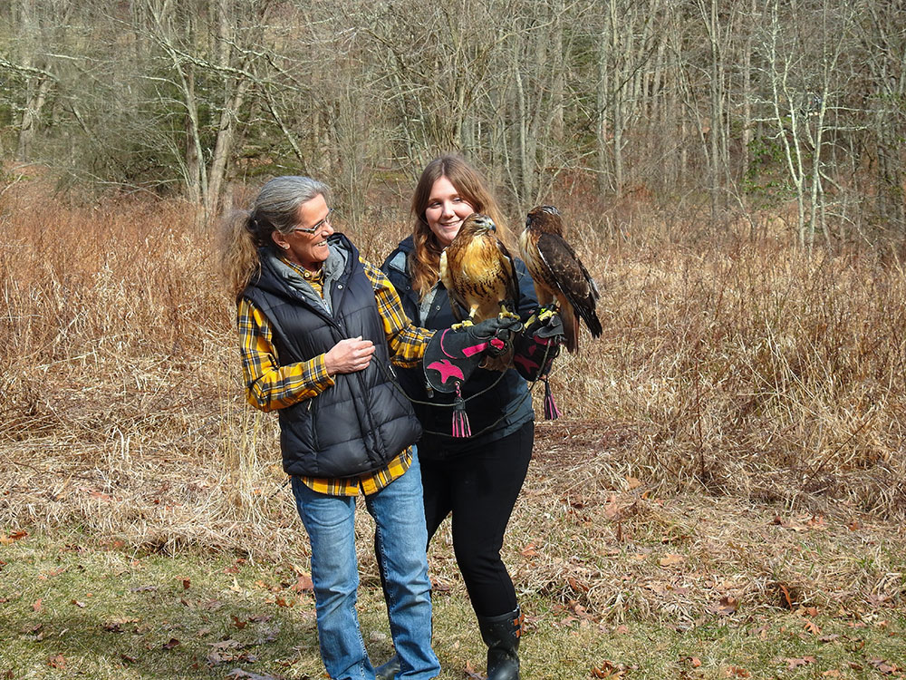 Wildlife Educator Keeps Kids Connected to Nature During the Coronavirus ...